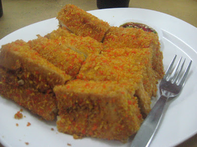 Roti Babi @ New Cathay | Malaysian Foodie