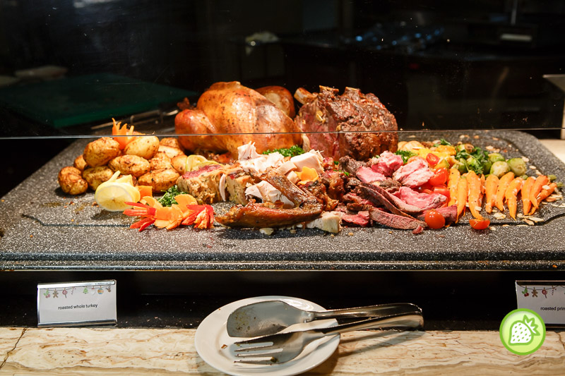 WONDERS OF CHRISTMAS AT CINNAMON COFFEE HOUSE @ ONE WORLD HOTEL ...