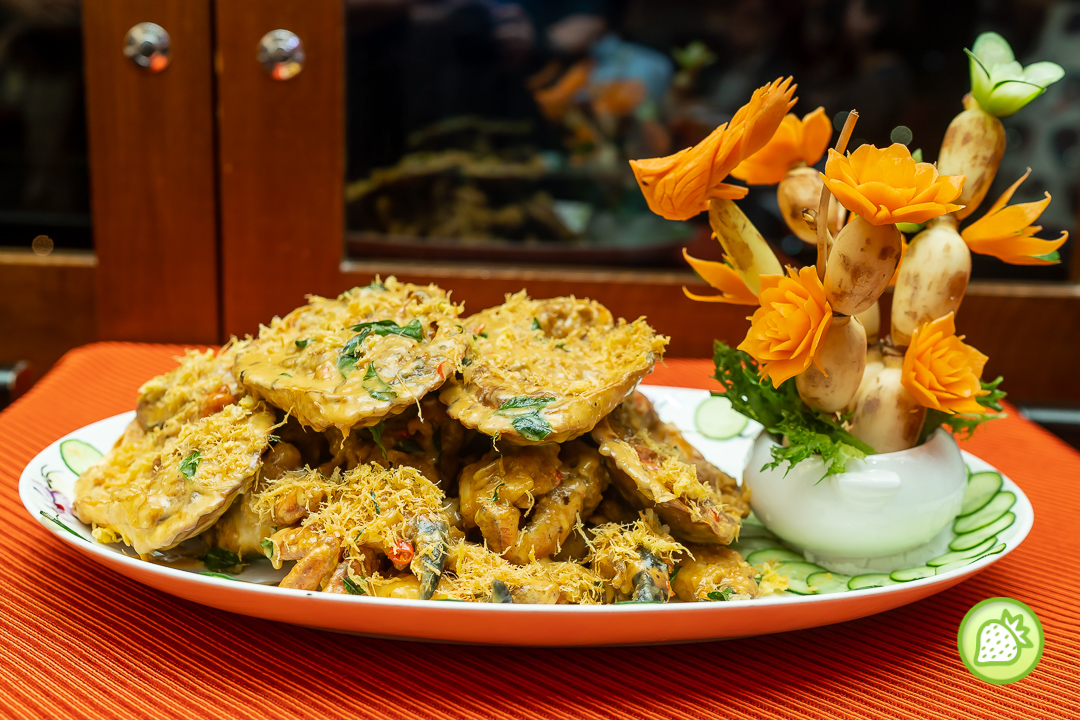 Giant Mud Crab & French Crab at Chynna, Hilton Kuala Lumpur | Malaysian ...