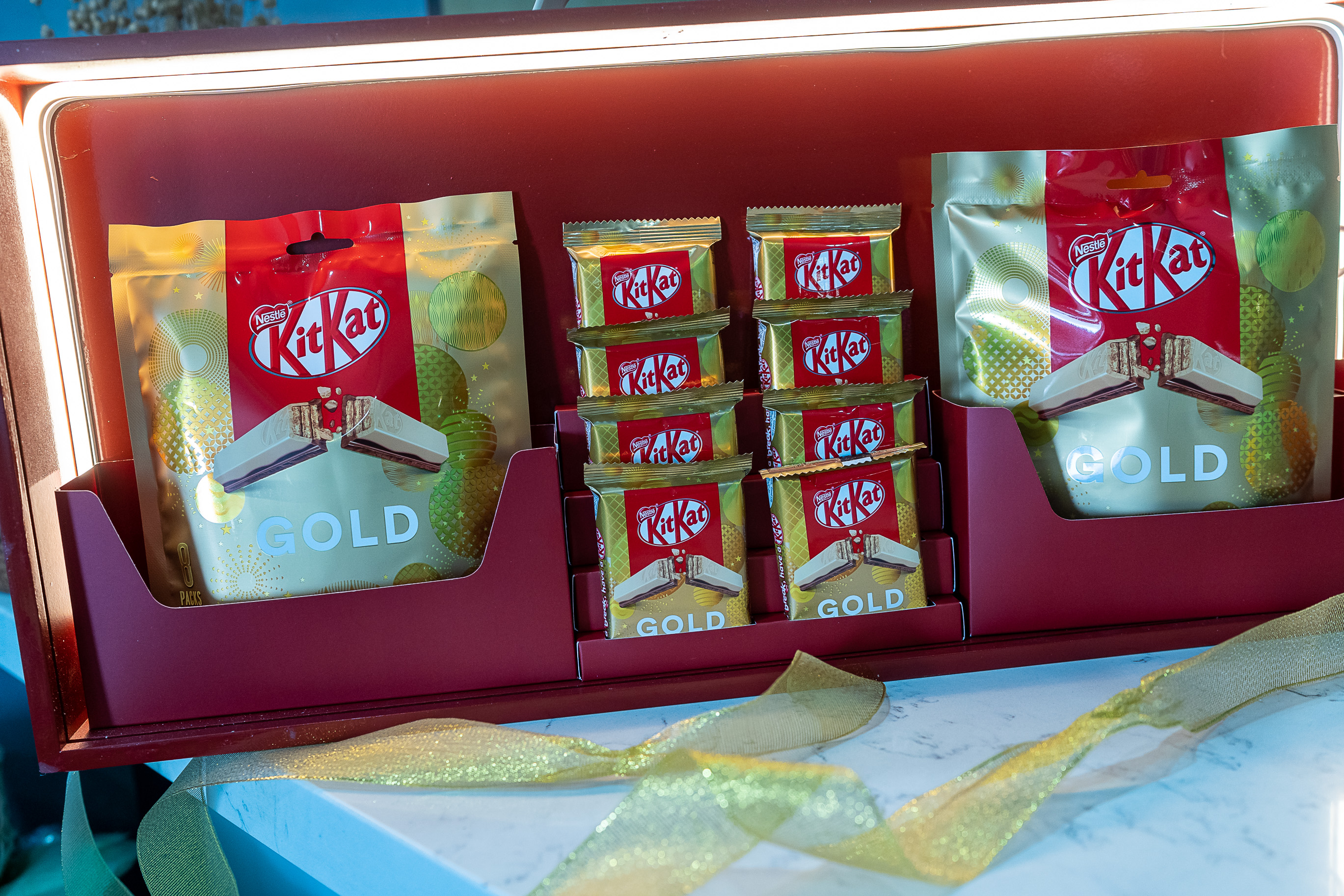 KITKAT CELE-BREAKS THE NEW YEAR WITH A GOLDEN BREAK | Malaysian Foodie